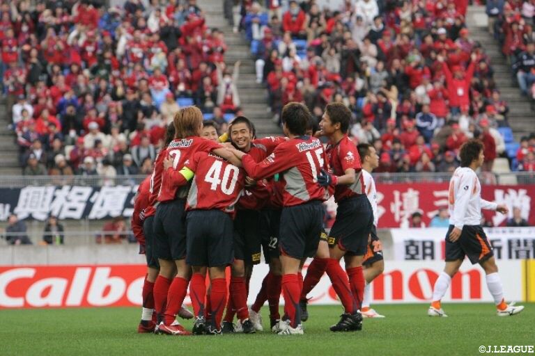 公式】ついに帰ってきた!内田篤人選手のこれまでを振り返る 公式】ついに帰ってきた!内田篤人選手のこれまでを振り返る